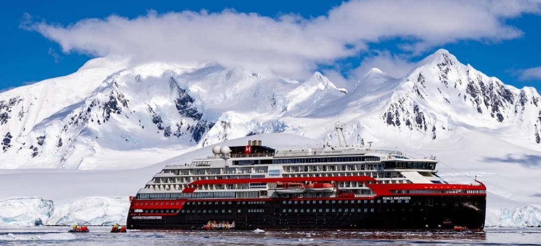 Win a 12-day Highlights of Antarctica expedition cruise | Travelscoop