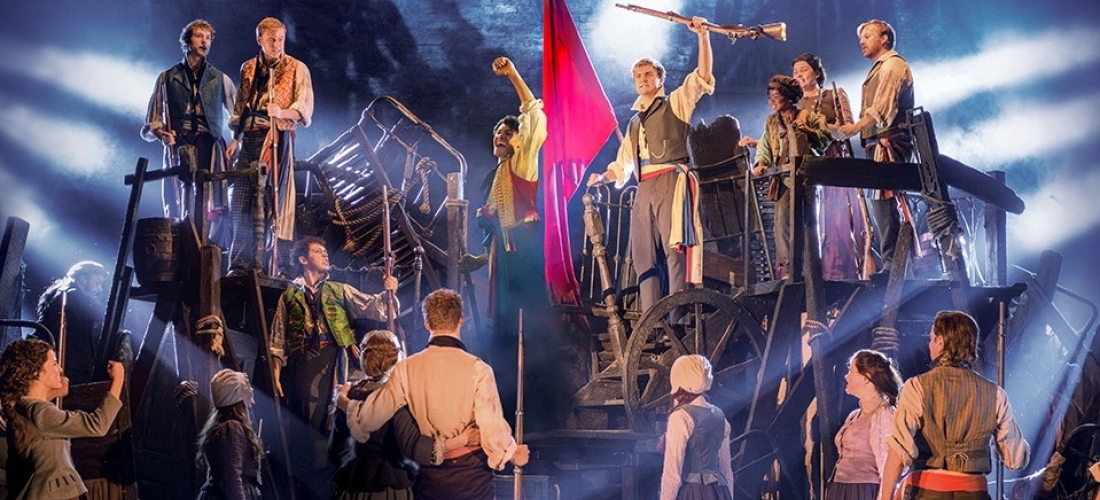 Win tickets to Les Misérables and a luxury London hotel stay | Travelscoop